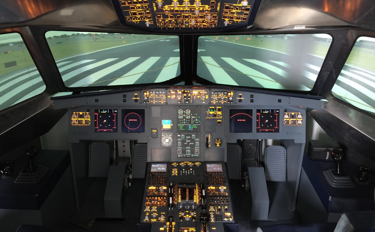 Airbus A320 simulator (1)
